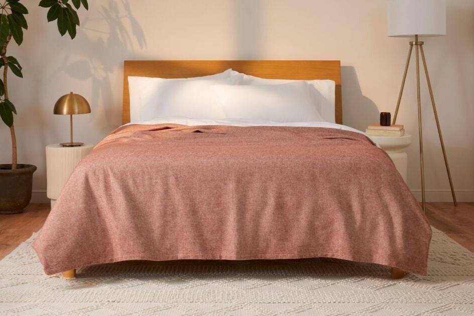 Cozy Woven Blanket: Made with 100% Brushed Cotton | Casper